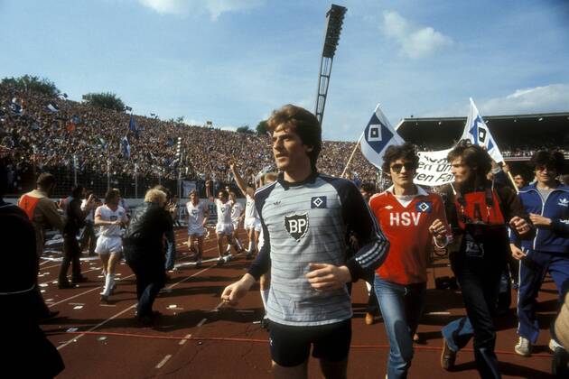 Fußball, Hamburger SV, Deutscher Meister 1983 HSV ist Deutscher Meister 1983 - Bernd Wehmeyer