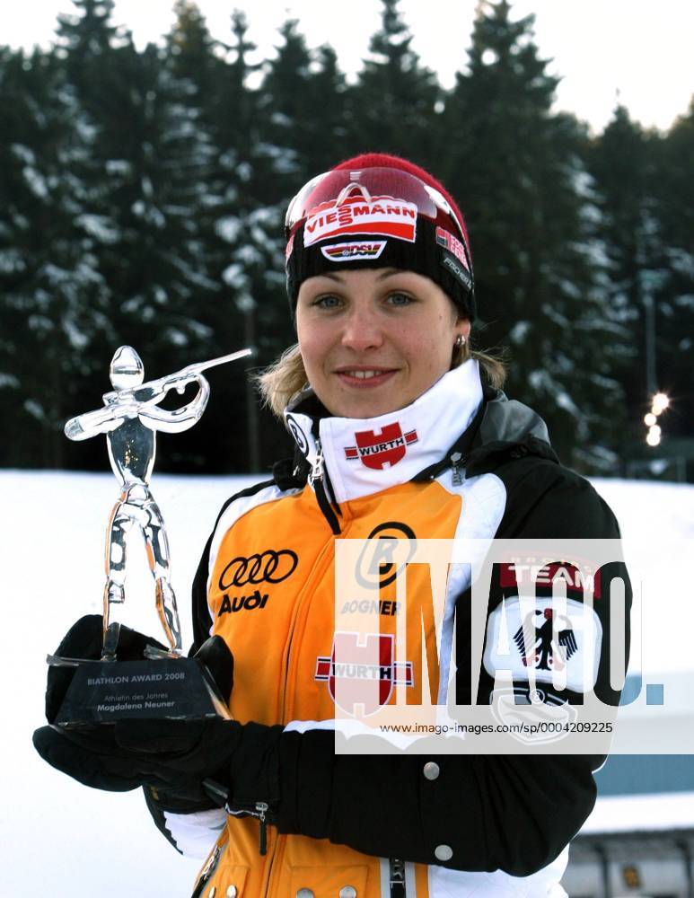 Magdalena Neuner (Deutschland) gewinnt den Biathlon Award 2008 Biathlon ...