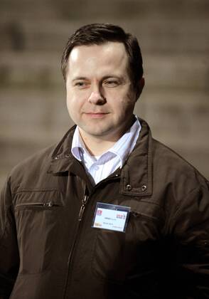 Marek Micik (Slowakei), Inhaber der Firma Omnec, überwacht die Ankunft ...