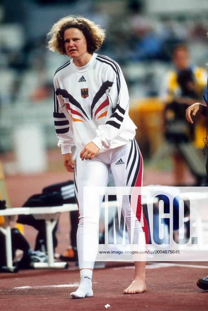Tanja Damaske verletzt Leichtathletik WM Damen WM 1999, Speerwurf ...