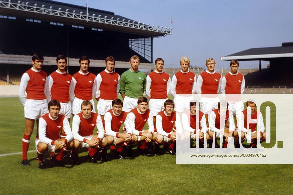 Arsenal FC London team group 1969 70 Back row : left to right. Peter ...