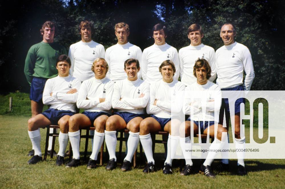 Tottenham Hotspur Hotspurs 1st team group. 1970 71 season. Back row : L ...