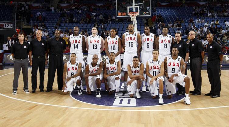 Mannschaftsbild USA, hi. ab 4.v.li.: Lamar Odom, Kevin Love, Danny ...