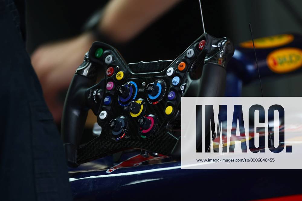 Friday Practice 1, Steering wheel Red Bull Racing, RB6 Abu Dhabi Grand ...