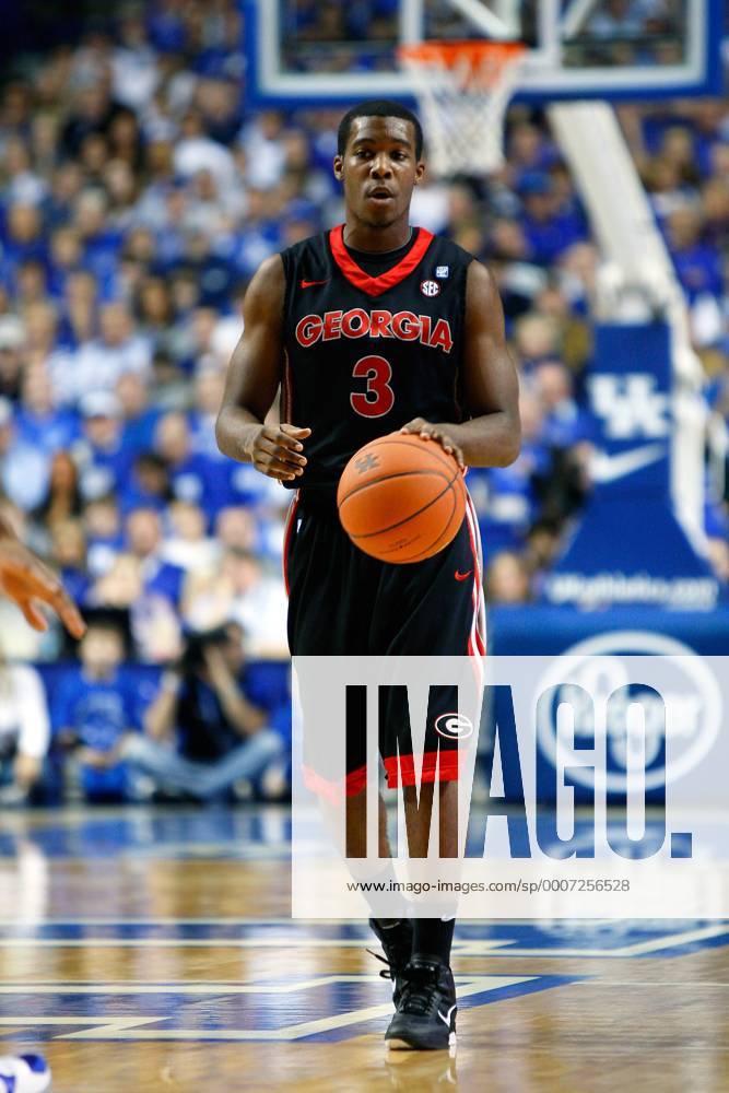 Georgia Bulldogs guard Dustin Ware during an NCAA basketball game at ...