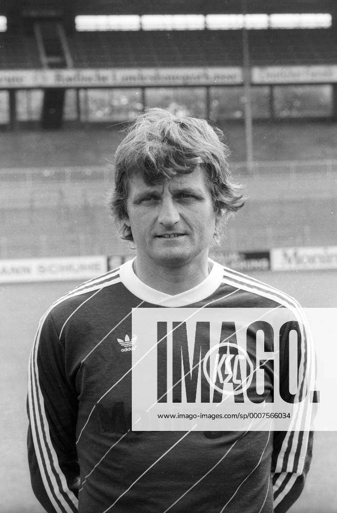 Torwarttrainer Rudolf Wimmer (Karlsruher SC) Präsentation, Pressetermin ...