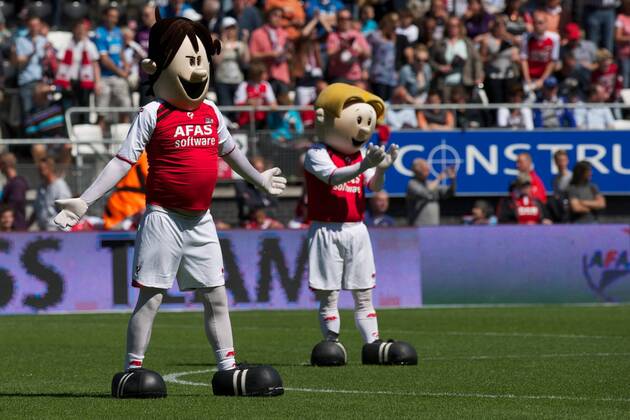 Herry and Berry Maskottchen von AZ Alkmaar Eredivisie 2010 2011 ...