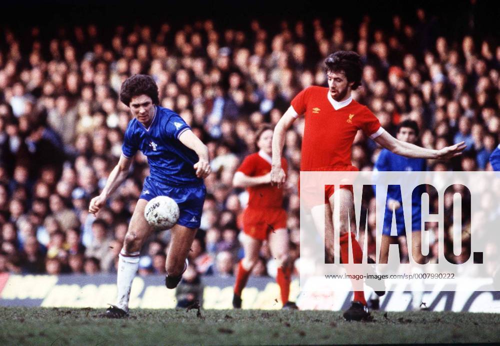COLIN LEE (CHELSEA FC) Mark Lawrenson (Liv). 13 2 82. 1981 82. CHELSEA ...