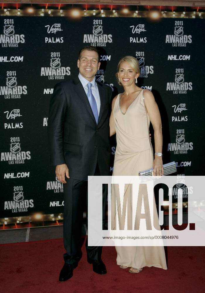 22 June 2011: New York Islanders center Doug Weight with wife Allison ...