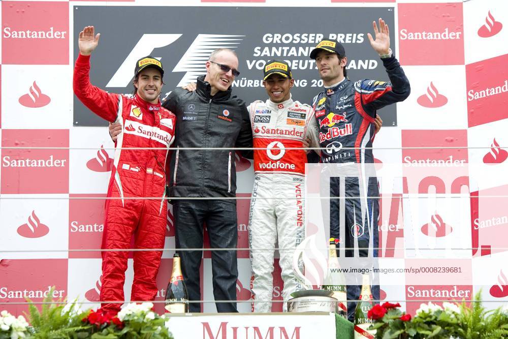 V.l. Fernando ALONSO (ESP), Ferrari, zweiter Platz, Simon ROBERTS (GBR ...