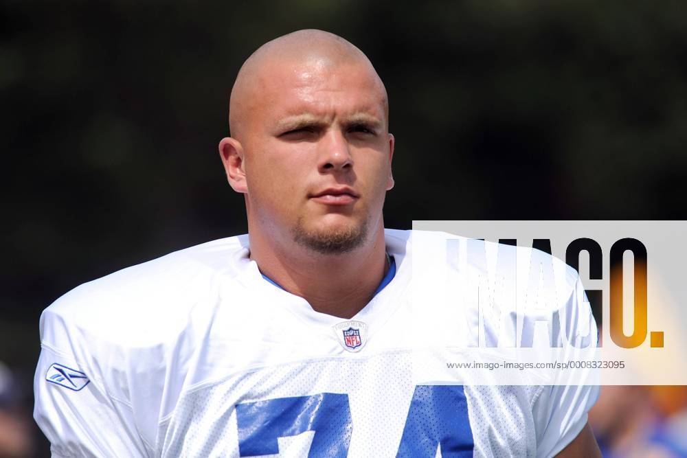 Aug. 5, 2011 - Rochester, New York, U.S - Buffalo Bills guard Colin ...