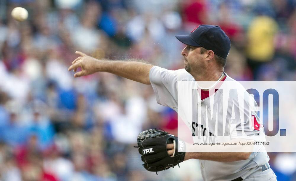 Kansas City, MO, USA - Boston Red Sox starting pitcher Tim Wakefield ...