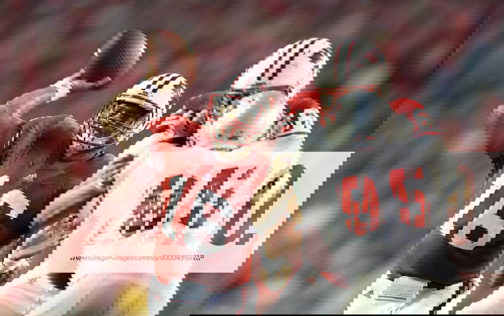 Sept. 1, 2011 - Madison, Wisconsin, U.S - Wisconsin Badgers quarterback ...