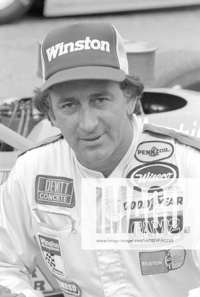 1985 Aug 18: Richie Evans B.R. DeWitt Chevrolet NASCAR Motorsport USA ...