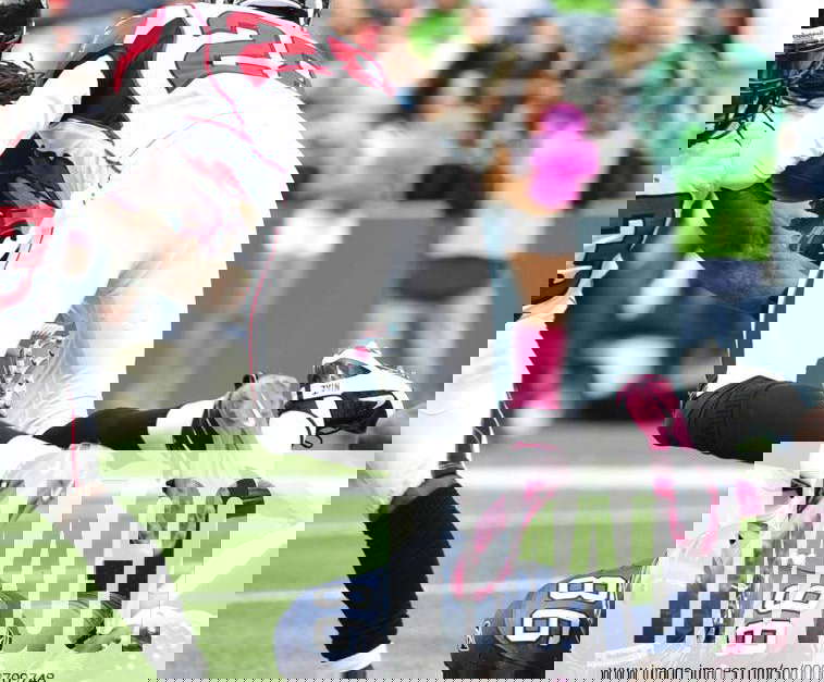 October 2, 2011. .Seattle Seahawks tight end Zach Miller 86 makes a ...