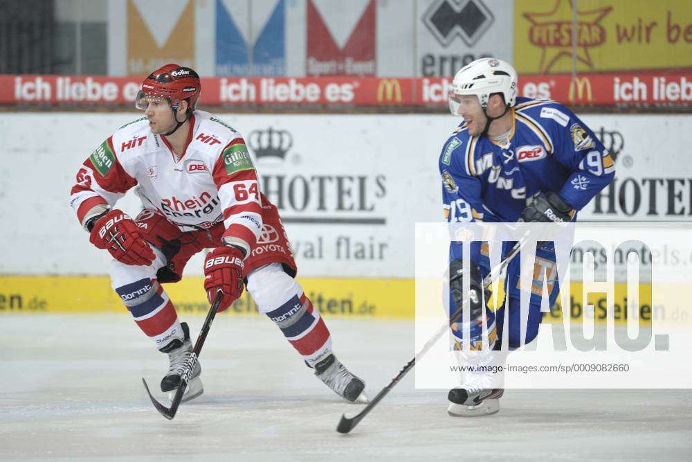 Andre Lakos, Kölner Haie, Brandon Dietrich EHC München, v. li. Aktion ...