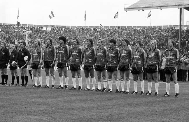 Mannschaftsvorstellung Eintracht Frankfurt Fußball LM Herren B-Jugend ...