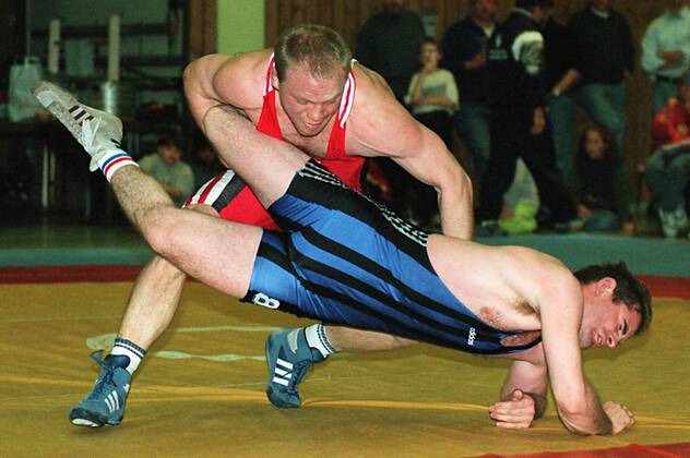 Ringen ASV Botnang - ASV Urloffen von links Ronny Sauter, Sascha