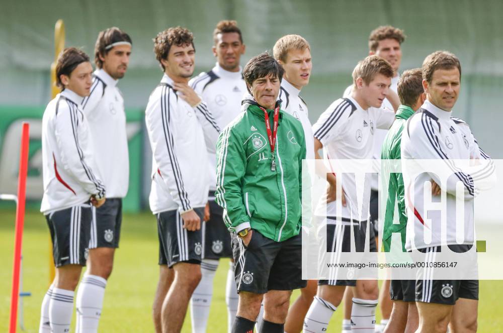 DFB-Training: Deutsche Fussball Nationalmannschaft, DFB EM Euro 2012 am ...
