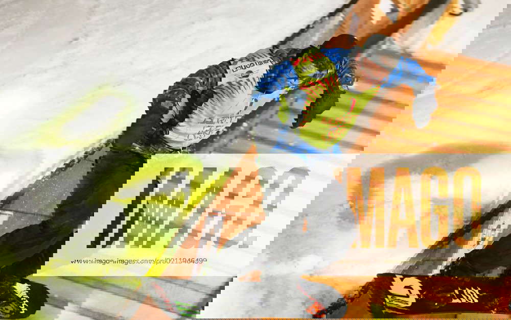 Ethan Deiss (USA), November 17, 2012 - Snowboard : BURTON Rail Days at ...