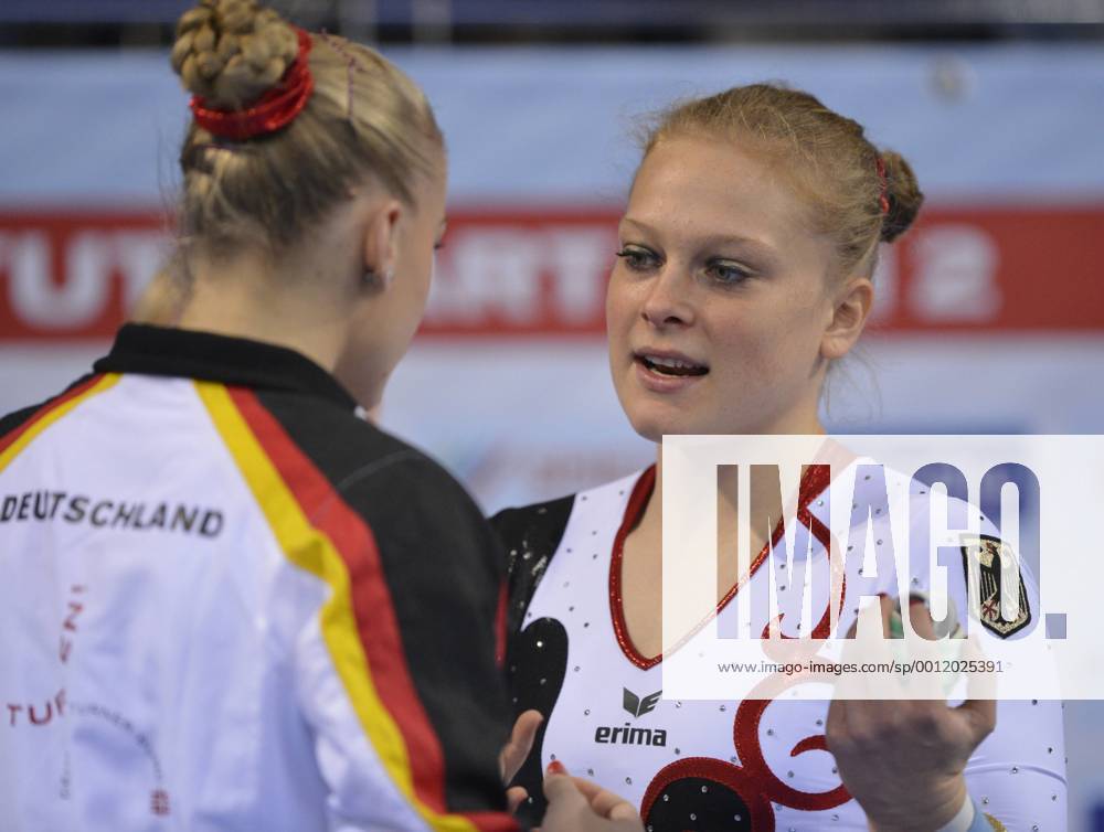 Team-Wettbewerb Qualifikation Frauen Anja RHEINBAY (rechts) mit Pia ...