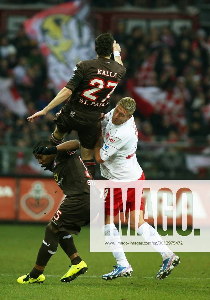 Joseph-Claude Gyau, Jan-Philipp Kalla, Christian Rahn Zweikampf Aktion ...