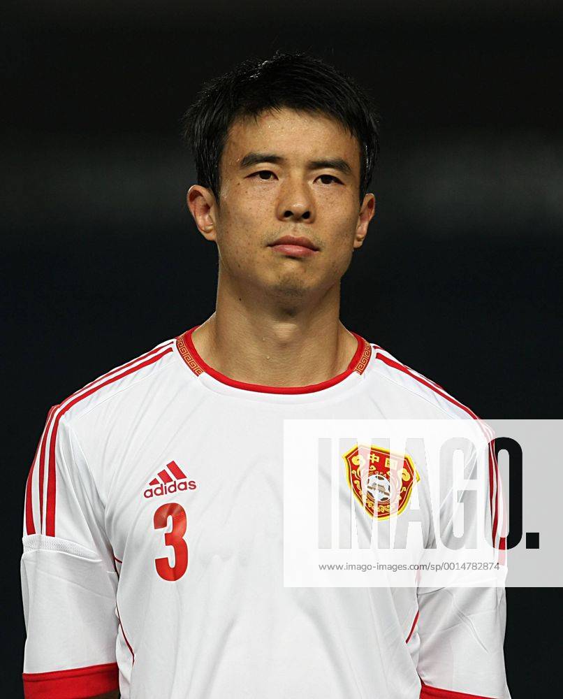 October 15, 2013 - Jakarta, Indonesia - China s SUN XIANG poses before ...