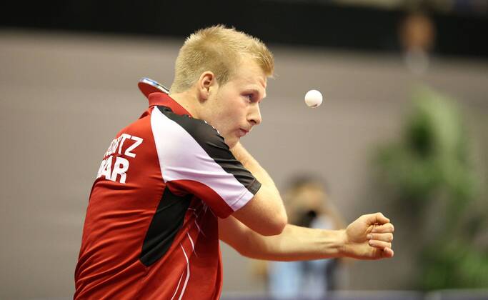 Philipp Floritz vom TCC RoehnSprudel Fulda-Maberzell bei der Angabe ...