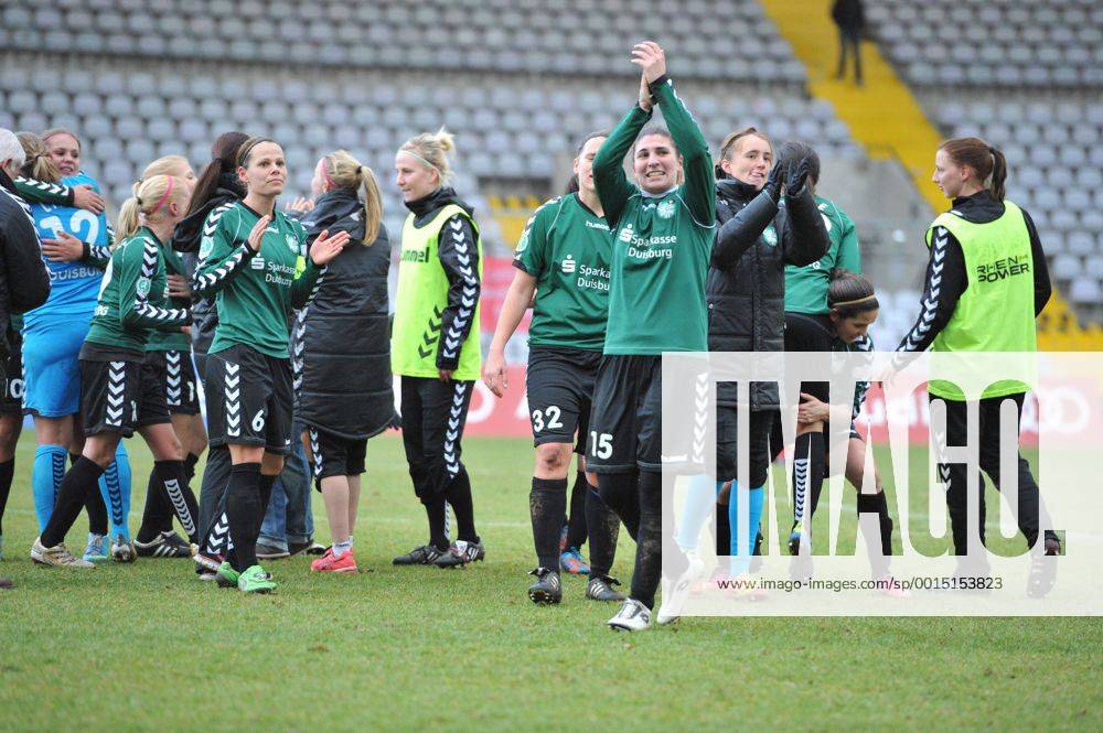 Team des FCR 2001 Duisburg, Schlussjubel, Frauen Fussball, 1. Bundesliga, Saison 2013 2014 FC
