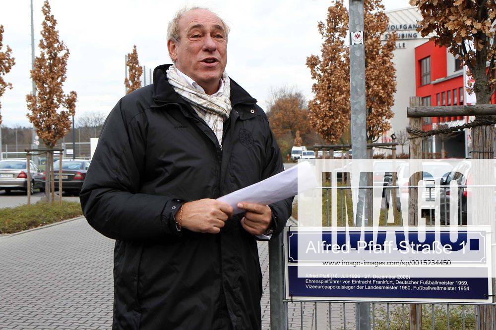 9.12.2013 Frankfurt, Leistungszentrum Eintracht Einweihung Alfred-Pfaff ...