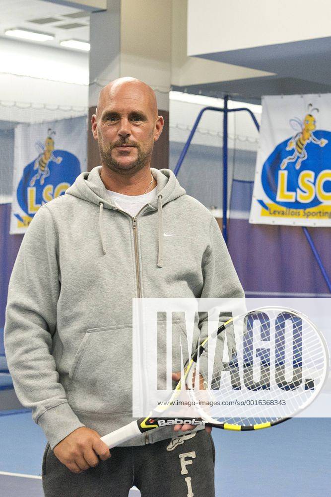 2012, 4 octobre 2012, tennis, - Andrew Geddes - Panoramic