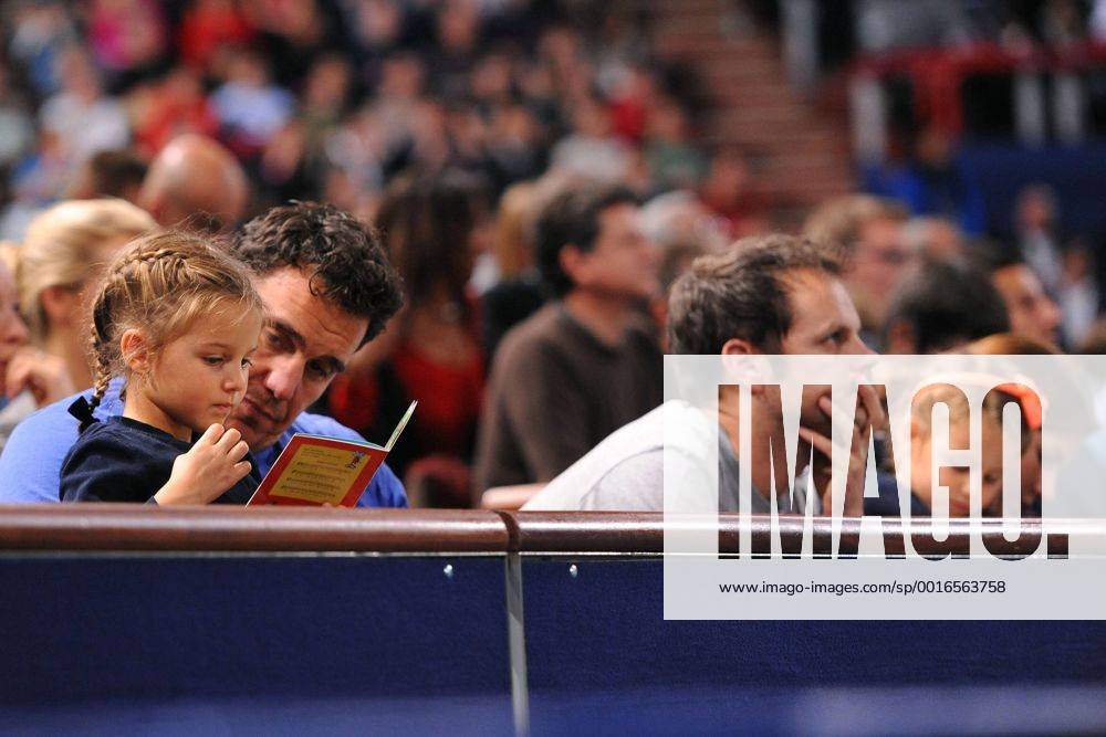 Roger Federer family - daughters Myle Rose and Carlene Riva TENNIS ...