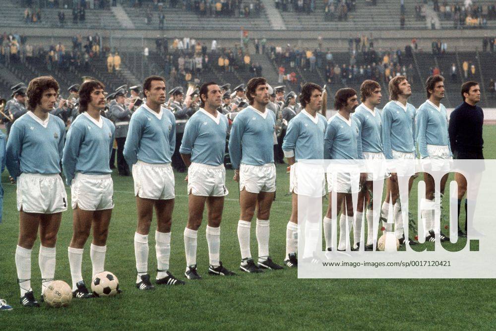 WM 1974, Mannschaftsfoto Uruguay, v.li.: Fernando Morena, Ruben Corbo ...