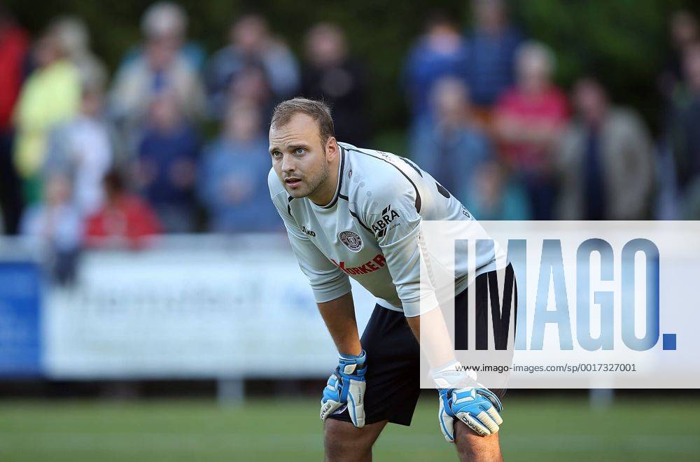 Daniel Reck (Freie Turner Braunschweig) Eintracht Braunschweig II vs ...