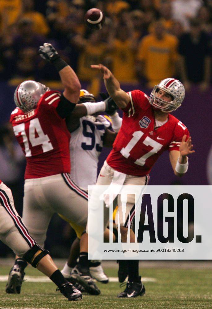 Jan. 7, 2008 - Ohio State s Kirk Barton (74) blocks LSU s Tyson Jackson ...