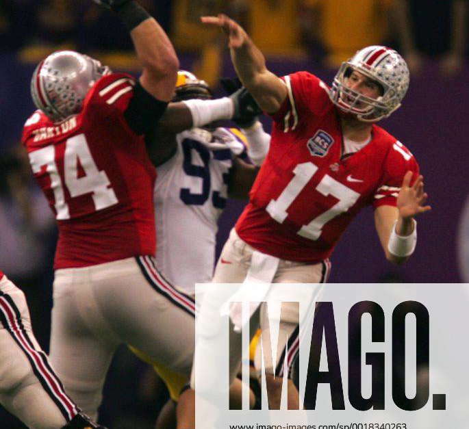 Jan. 7, 2008 - Ohio State s Kirk Barton (74) blocks LSU s Tyson Jackson ...