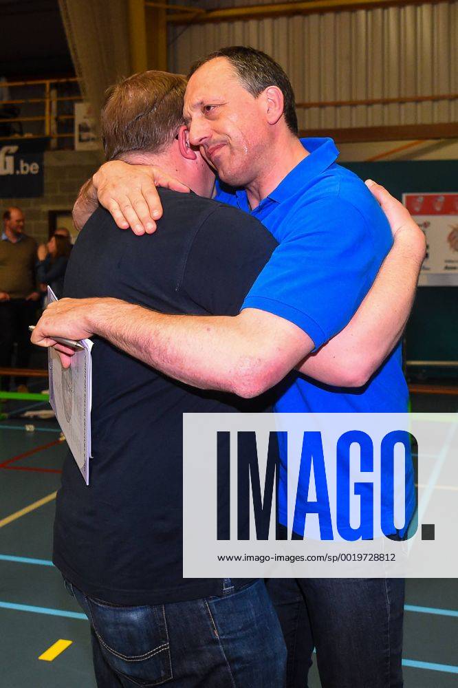 - ZELLIK, BELGIUM: Roeselare s head coach Emile Rousseaux celebrate ...