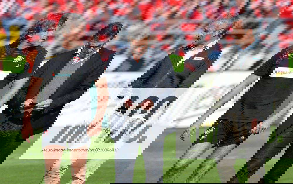 Gerry Ehrmann (Torwart-Trainer, 1. FC Kaiserslautern) li., Stefan Kuntz ...