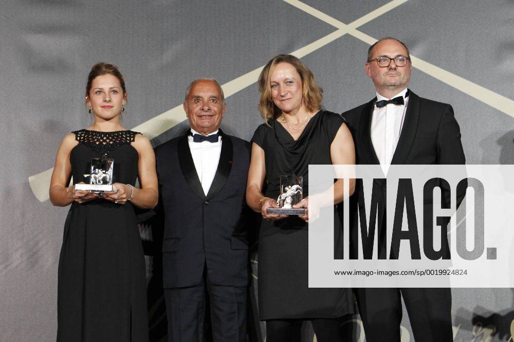 Nathalie Desoutter - Pauline Dominois - Yves Saint Martin HIPPISME ...