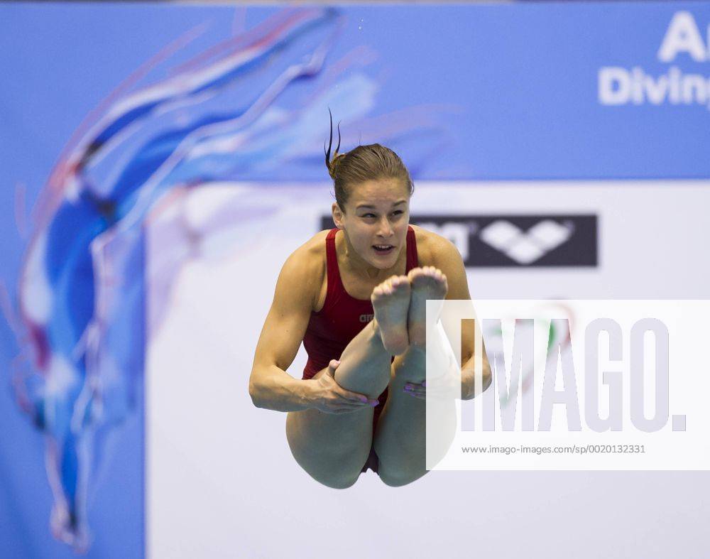 Flora Piroska Gondos HUN 1m Springboard Women preliminary Day 04 12 06 ...