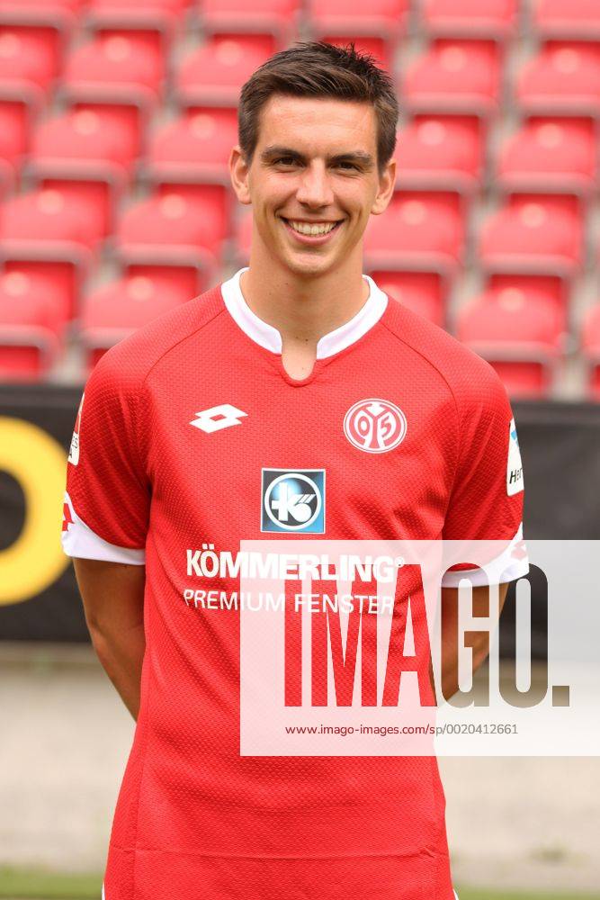 CHRISTOPH MORITZ PORTRAETTERMIN 2015 16 PORTRAET MAINZ 05 1. BUNDESLIGA ...