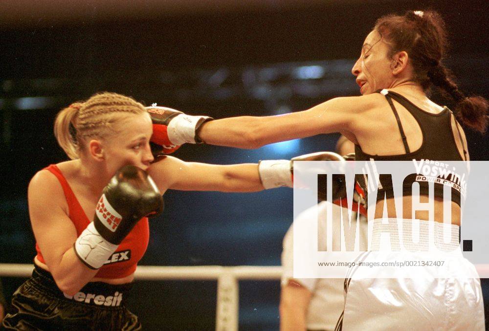 Essen BRD WIBF WM in Regina Halmich vs.Nadja