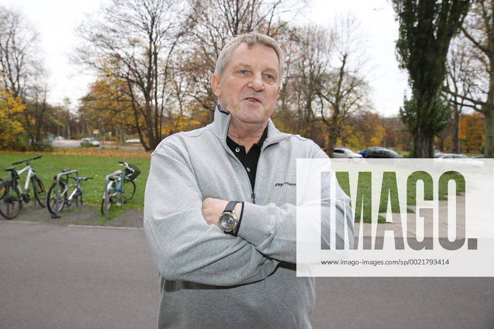 Joachim Fritsche (1. FC Lok Leipzig,DDR,Deutschland) - Fotocall mit dem ...