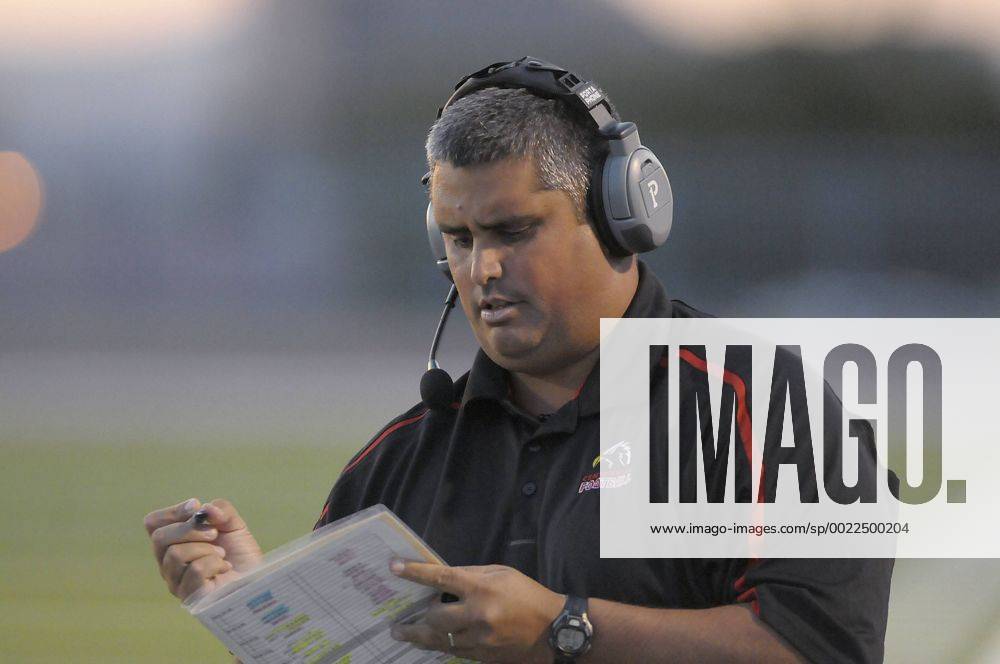 Sept. 14, 2012 - Albuquerque, NM, U.S. - west. Former Manzano H.S. football coach Aaron Ocampo