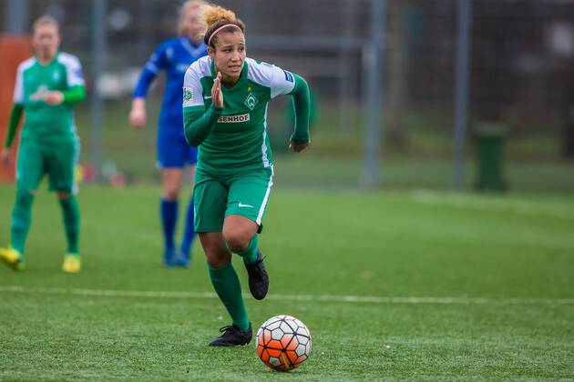 Daniela Bräuer Freisteller, Einzelbild, Aktion, Action, Fussball ...