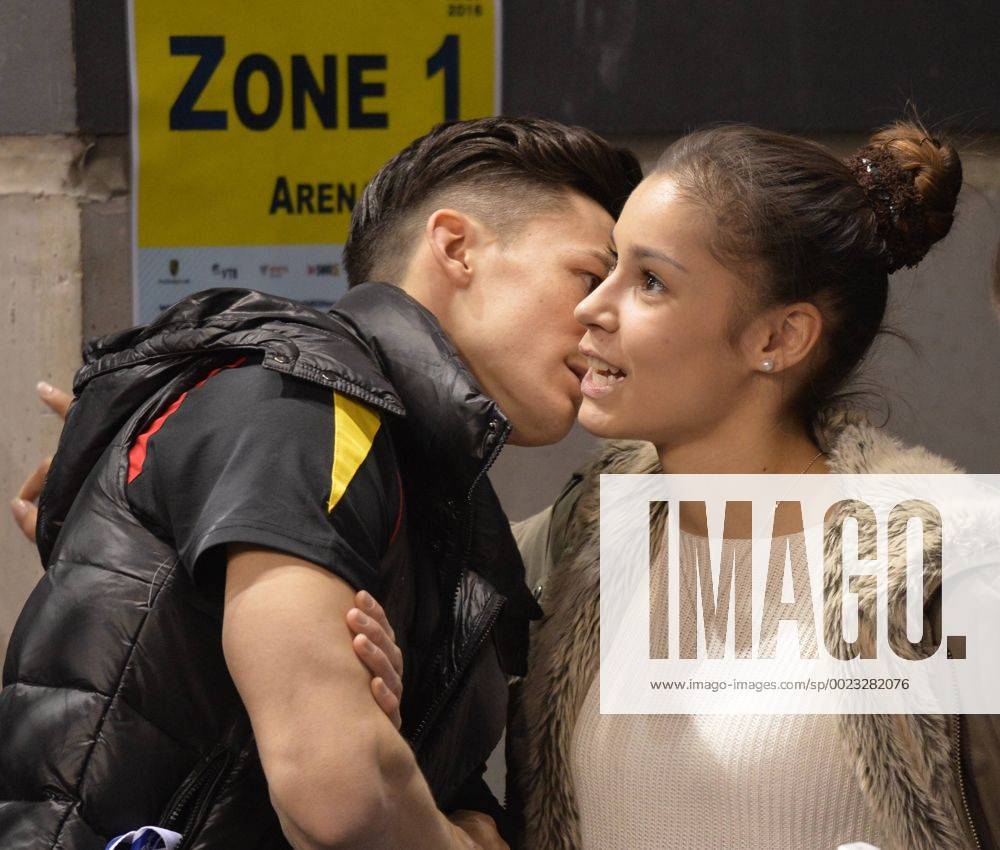 Marcel Nguyen (GER) mit Freundin Michelle Timm gibt Kuss Küsschen EnBW ...