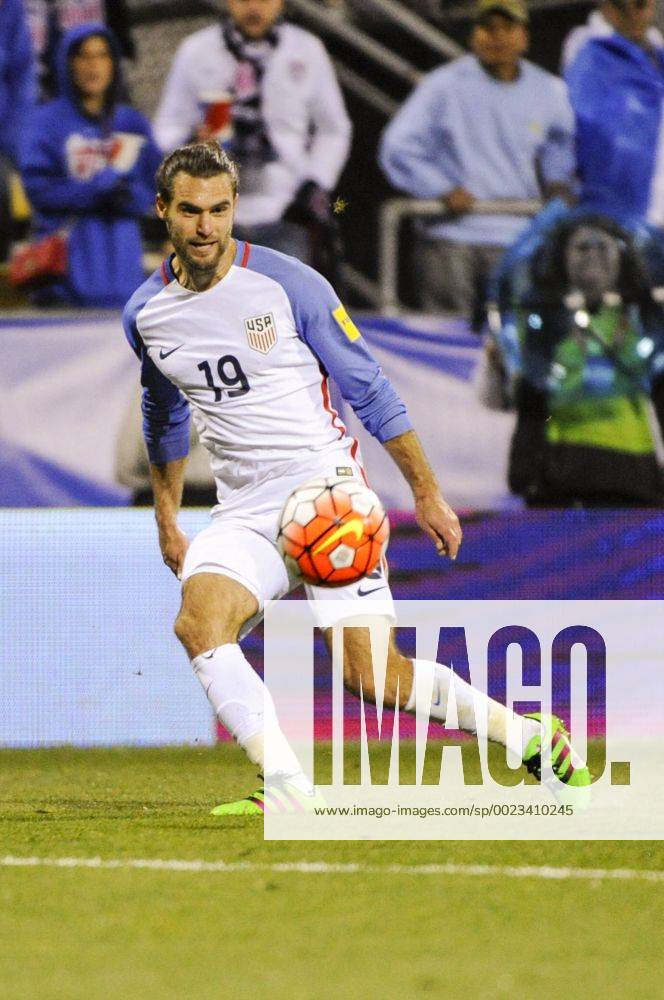 March 29, 2016; United States Midfielder Graham Zusi (19) during the ...