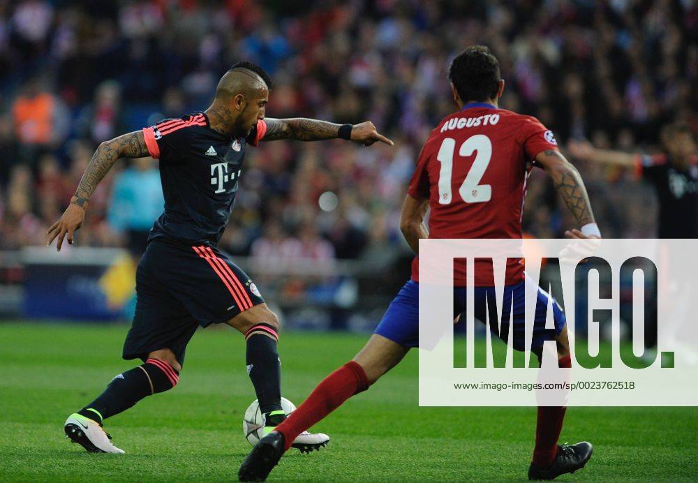 Bayern de Munich Defender, Joshua Kimmich - JOSHUA KIMMICH, number 32 ...