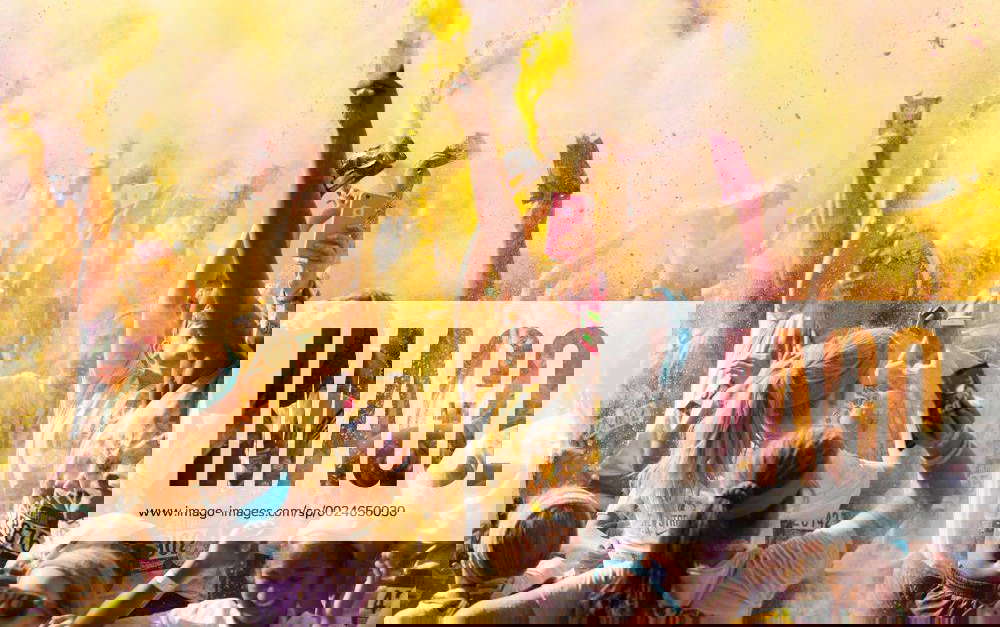 July 10, 2016 - San Diego, CA, US - The Color Run MLB Baseball Herren ...