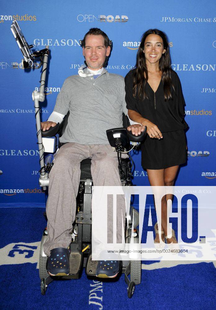 Steve Gleason & wife Michel Varisco GLEASON FILM PREMIERE PatrickxRideaux